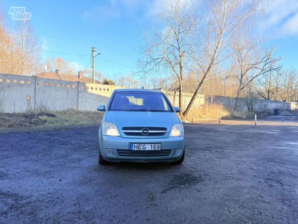 Green Opel Meriva 2003 in Vilnius, with an engine capacity of 1.60 L and mileage of 165 thousand km for 1150 €, photo 3 on AUTOMOTO.COM.LV