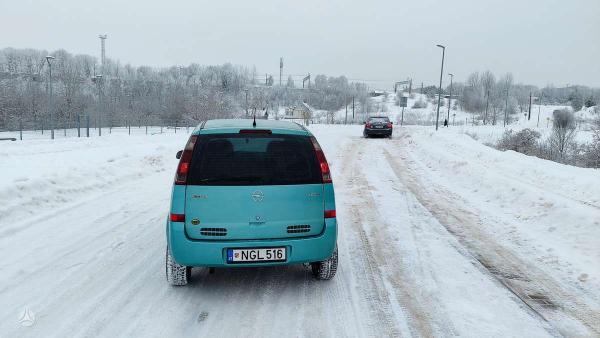 Green Opel Meriva 2004 in Vilnius, with an engine capacity of 1.69 L and mileage of 335 thousand km for 550 €, photo 5 on AUTOMOTO.COM.LV