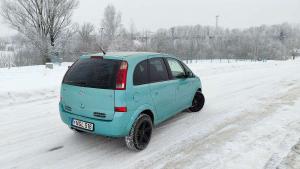 Green Opel Meriva 2004 in Vilnius, with an engine capacity of 1.69 L and mileage of 335 thousand km for 550 €, photo 6 on AUTOMOTO.COM.LV