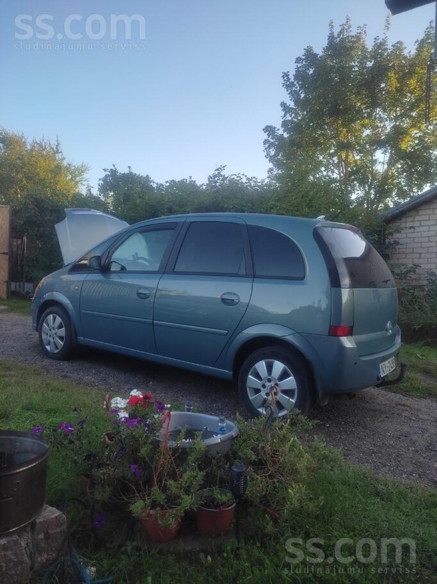 Zaļš Opel Meriva 2006 Daugavpils, ar dzinēja tilpumu 1.70 L un nobraukumu 255 tūkst. km par 1650 €, foto 5 vietnē AUTOMOTO.COM.LV