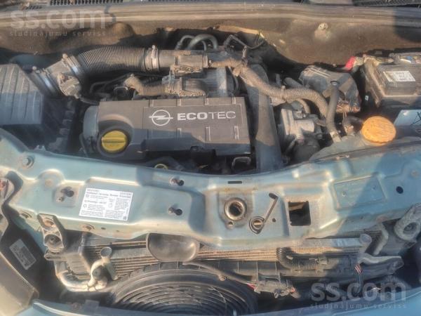 Zaļš Opel Meriva 2006 Daugavpils, ar dzinēja tilpumu 1.70 L un nobraukumu 255 tūkst. km par 1650 €, foto 7 vietnē AUTOMOTO.COM.LV