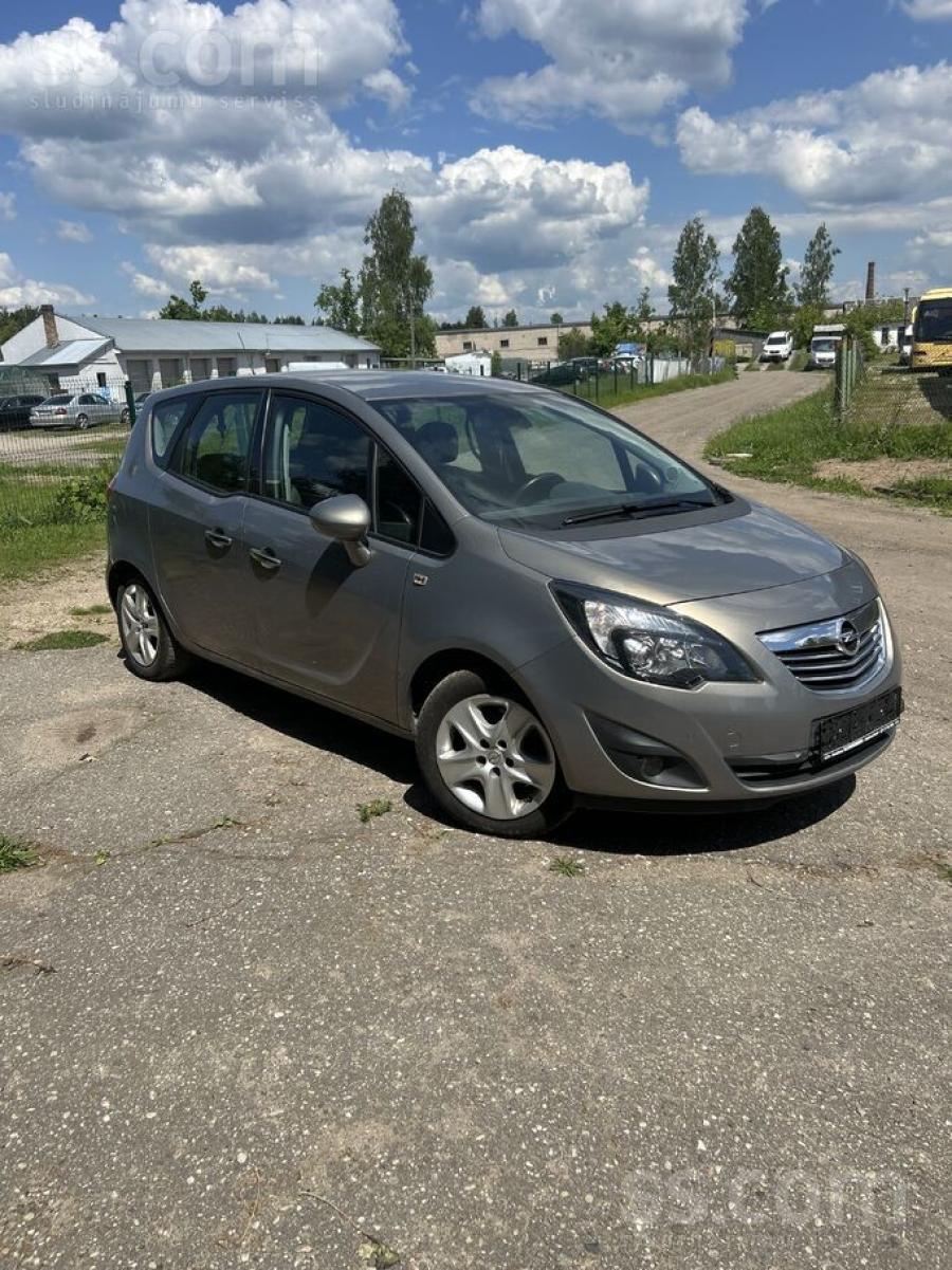 Zaļš Opel Meriva 2012 Daugavpils, ar dzinēja tilpumu 1.70 L un nobraukumu 237 tūkst. km par 3400 €, foto 3 vietnē AUTOMOTO.COM.LV