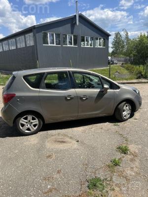 Zaļš Opel Meriva 2012 Daugavpils, ar dzinēja tilpumu 1.70 L un nobraukumu 237 tūkst. km par 3400 €, foto 5 vietnē AUTOMOTO.COM.LV