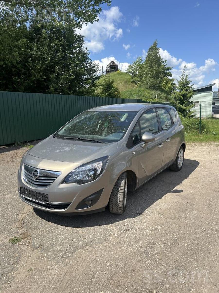 Zaļš Opel Meriva 2012 Daugavpils, ar dzinēja tilpumu 1.70 L un nobraukumu 237 tūkst. km par 3400 €, foto 9 vietnē AUTOMOTO.COM.LV