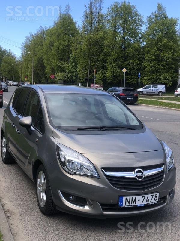 Zaļš Opel Meriva 2014 Rīga, ar dzinēja tilpumu 1.40 L un nobraukumu 65 tūkst. km par 2600 €, foto 1 vietnē AUTOMOTO.COM.LV