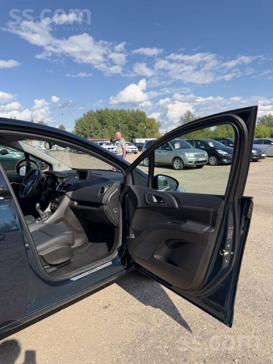 Zaļš Opel Meriva 2016 Daugavpils, ar dzinēja tilpumu 1.40 L un nobraukumu 142 tūkst. km par 7950 €, foto 21 vietnē AUTOMOTO.COM.LV