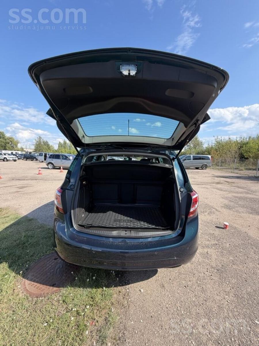 Zaļš Opel Meriva 2016 Daugavpils, ar dzinēja tilpumu 1.40 L un nobraukumu 142 tūkst. km par 7950 €, foto 27 vietnē AUTOMOTO.COM.LV