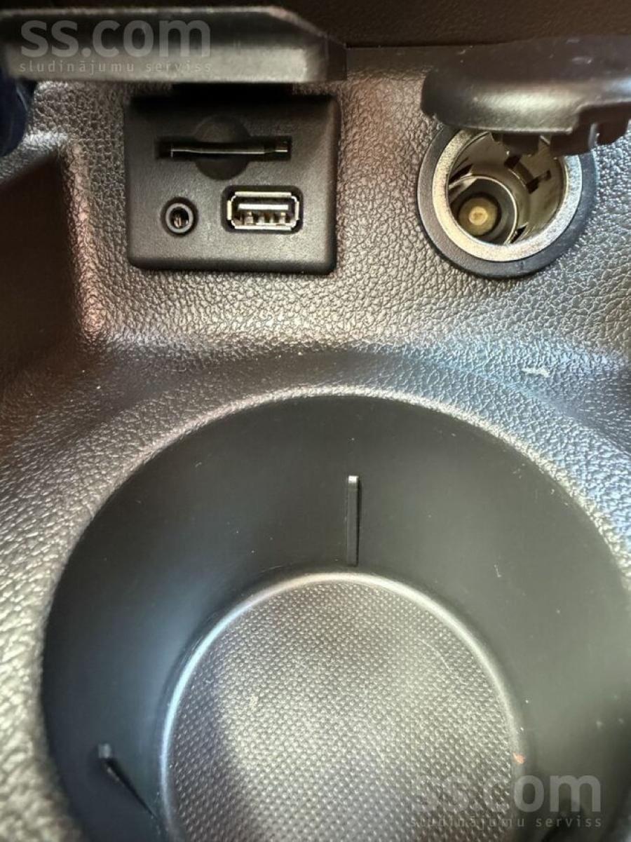 Zaļš Opel Meriva 2016 Daugavpils, ar dzinēja tilpumu 1.40 L un nobraukumu 142 tūkst. km par 7950 €, foto 34 vietnē AUTOMOTO.COM.LV