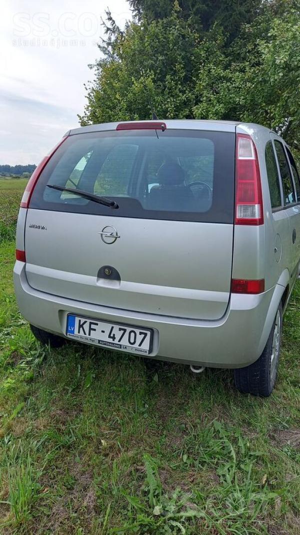 Grey Opel Meriva 2003 in Preili, with an engine capacity of 1.60 L and mileage of 167 thousand km for 850 €, photo 4 on AUTOMOTO.COM.LV