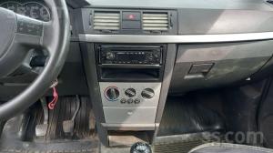 Pelēks Opel Meriva 2003 Preiļi, ar dzinēja tilpumu 1.60 L un nobraukumu 167 tūkst. km par 850 €, foto 10 vietnē AUTOMOTO.COM.LV
