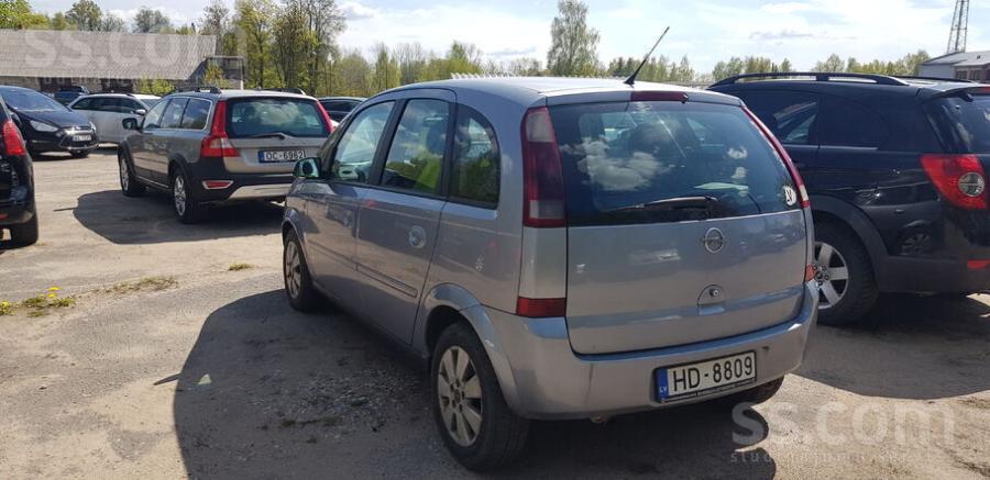 Pelēks Opel Meriva 2004 Talsi, ar dzinēja tilpumu 1.70 L un nobraukumu 352 tūkst. km par 800 €, foto 6 vietnē AUTOMOTO.COM.LV