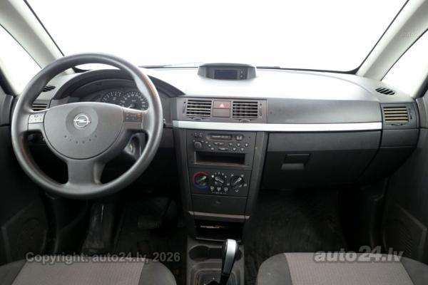 Pelēks Opel Meriva 2004 Tallina, ar dzinēja tilpumu 1.60 L un nobraukumu 264 tūkst. km par 599 €, foto 5 vietnē AUTOMOTO.COM.LV