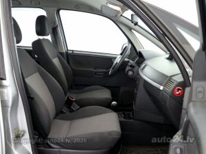 Grey Opel Meriva 2004 in Tallinn, with an engine capacity of 1.60 L and mileage of 264 thousand km for 599 €, photo 6 on AUTOMOTO.COM.LV