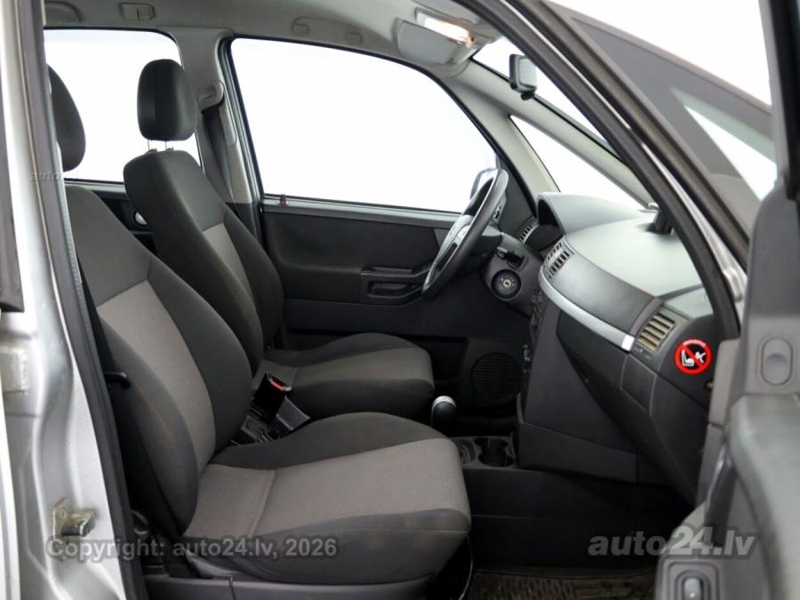 Grey Opel Meriva 2004 in Tallinn, with an engine capacity of 1.60 L and mileage of 264 thousand km for 599 €, photo 6 on AUTOMOTO.COM.LV