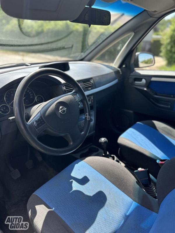Pelēks Opel Meriva 2004 Klaipėda, ar dzinēja tilpumu 1.70 L un nobraukumu 250 tūkst. km par 750 €, foto 5 vietnē AUTOMOTO.COM.LV