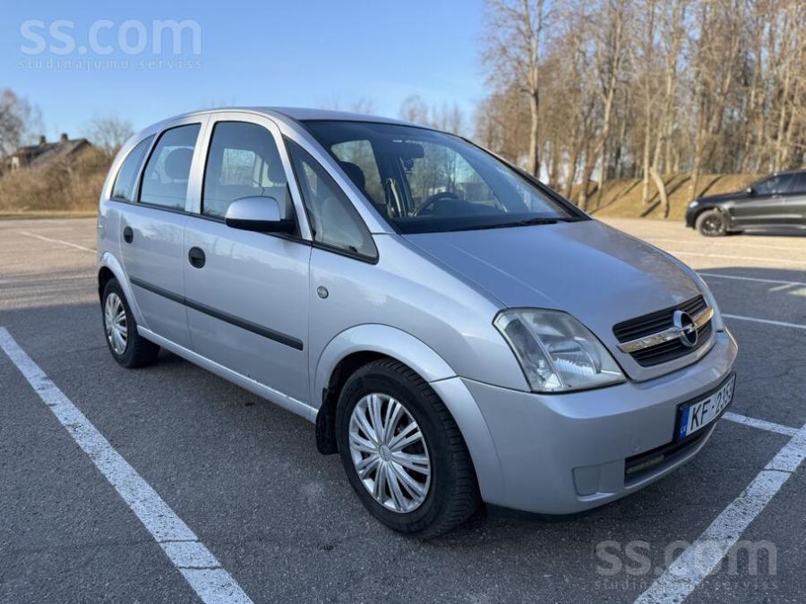 Grey Opel Meriva 2004 in Kuldiga, with an engine capacity of 1.70 L and mileage of 328 thousand km for 960 €, photo 4 on AUTOMOTO.COM.LV