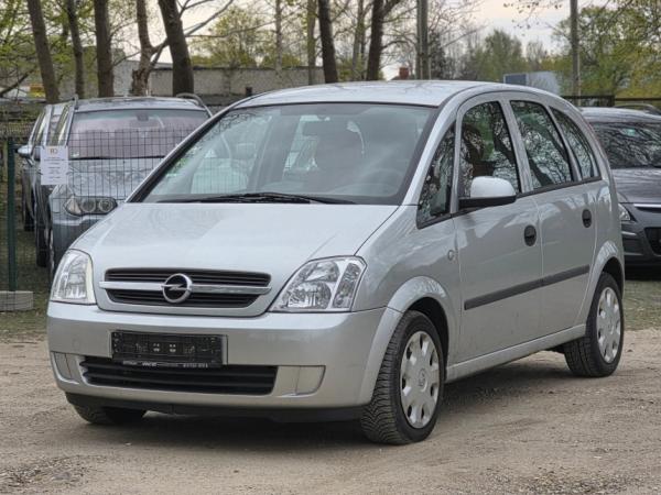Grey Opel Meriva 2004 in Riga, with an engine capacity of 1.60 L and mileage of 198 thousand km for 2450 €, photo 2 on AUTOMOTO.COM.LV