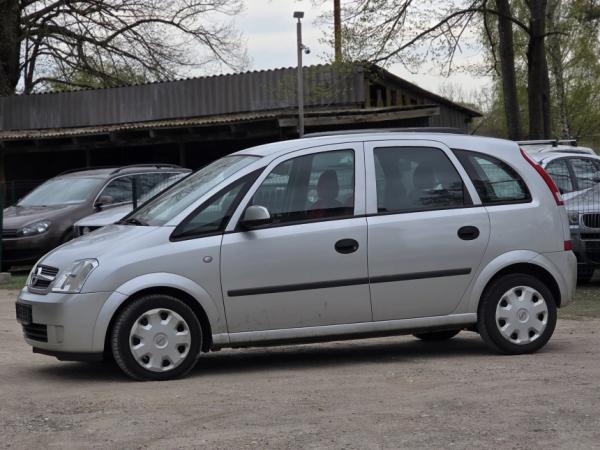 Grey Opel Meriva 2004 in Riga, with an engine capacity of 1.60 L and mileage of 198 thousand km for 2450 €, photo 5 on AUTOMOTO.COM.LV