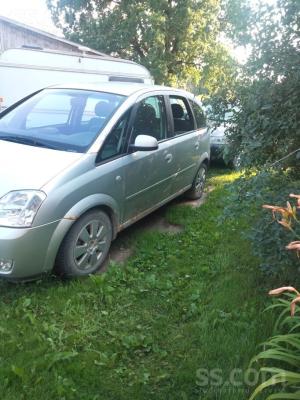 Pelēks Opel Meriva 2004 Tukums, ar dzinēja tilpumu 1.70 L un nobraukumu 230 tūkst. km par 800 €, foto 3 vietnē AUTOMOTO.COM.LV