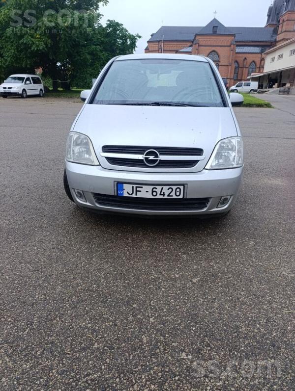 Pelēks Opel Meriva 2004 Rēzekne, ar dzinēja tilpumu 1.60 L un nobraukumu 227 tūkst. km par 1250 €, foto 4 vietnē AUTOMOTO.COM.LV
