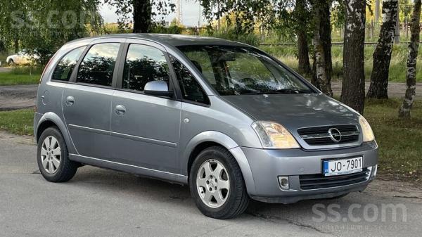 Grey Opel Meriva 2004 in Riga, with an engine capacity of 1.70 L and mileage of 247 thousand km for 690 €, photo 1 on AUTOMOTO.COM.LV