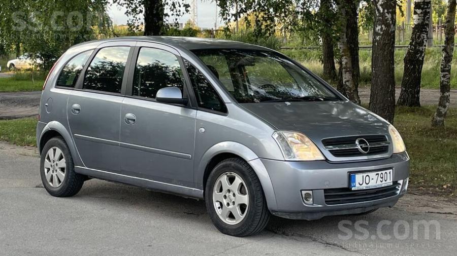 Grey Opel Meriva 2004 in Riga, with an engine capacity of 1.70 L and mileage of 247 thousand km for 690 €, photo 1 on AUTOMOTO.COM.LV