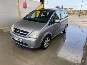 Pelēks Opel Meriva 2004 Kauņa, ar dzinēja tilpumu 1.80 L un nobraukumu 125 tūkst. km par 1399 €, foto  vietnē AUTOMOTO.COM.LV