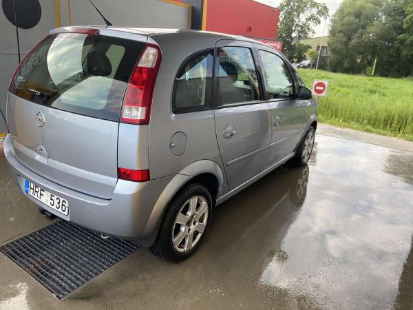 Pelēks Opel Meriva 2004 Kauņa, ar dzinēja tilpumu 1.80 L un nobraukumu 125 tūkst. km par 1399 €, foto 5 vietnē AUTOMOTO.COM.LV