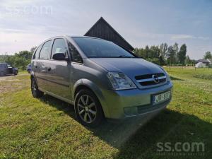 Grey Opel Meriva 2005 in Cesis, with an engine capacity of 1.70 L and mileage of 242 thousand km for 1590 €, photo 7 on AUTOMOTO.COM.LV