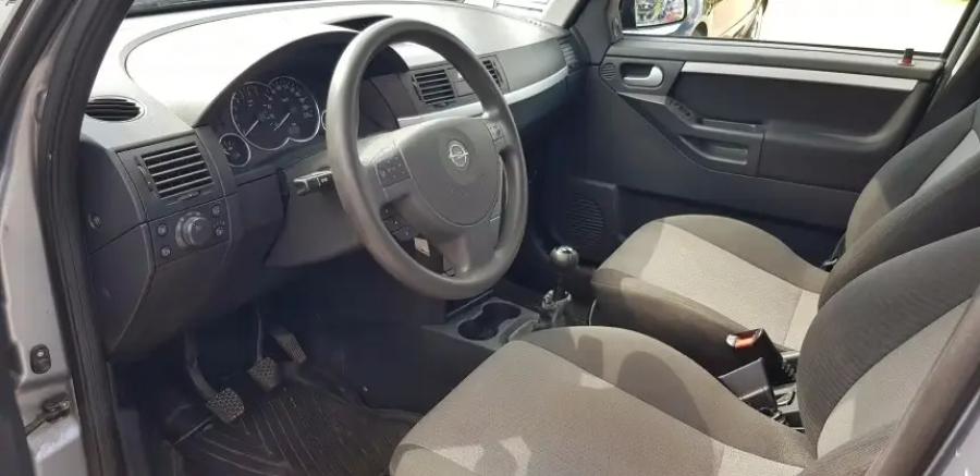 Grey Opel Meriva 2005 in Valmiera, with an engine capacity of 1.60 L and mileage of 199 thousand km for 1150 €, photo 11 on AUTOMOTO.COM.LV