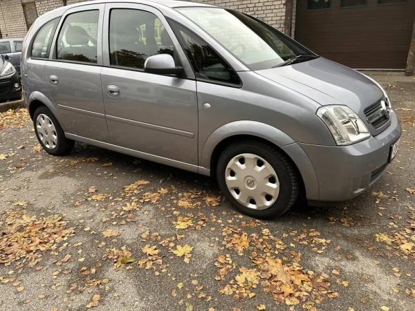 Pelēks Opel Meriva 2005 Limbaži, ar dzinēja tilpumu 1.70 L un nobraukumu 188 tūkst. km par 2750 €, foto 3 vietnē AUTOMOTO.COM.LV