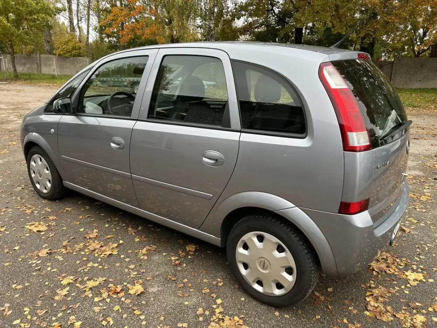 Pelēks Opel Meriva 2005 Limbaži, ar dzinēja tilpumu 1.70 L un nobraukumu 188 tūkst. km par 2750 €, foto 7 vietnē AUTOMOTO.COM.LV