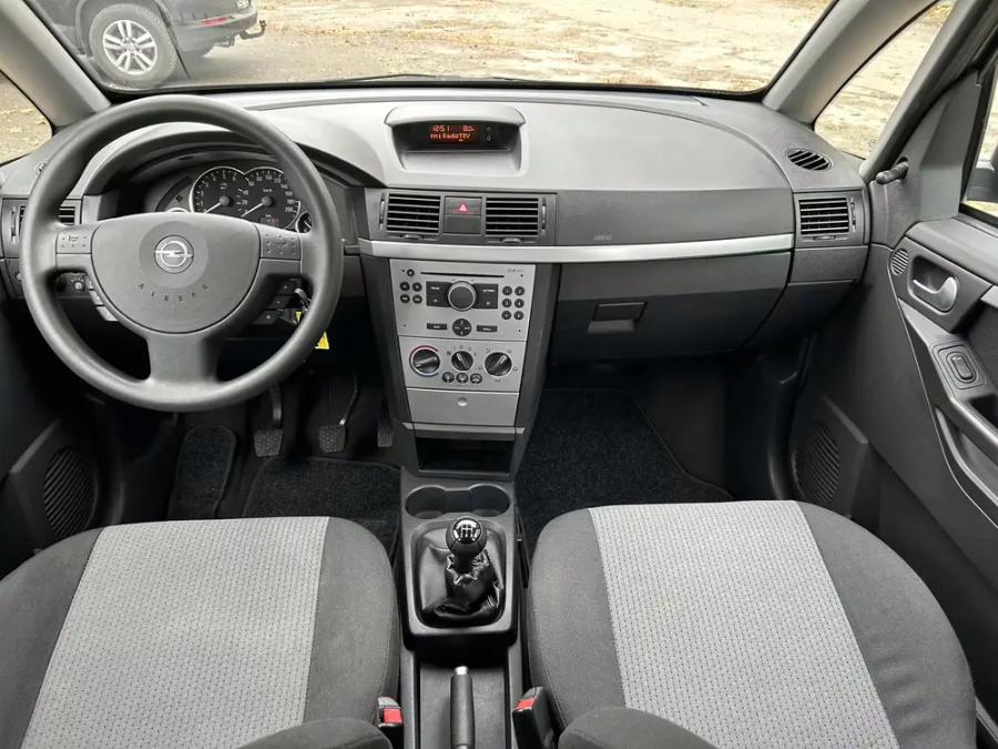 Pelēks Opel Meriva 2005 Limbaži, ar dzinēja tilpumu 1.70 L un nobraukumu 188 tūkst. km par 2750 €, foto 10 vietnē AUTOMOTO.COM.LV