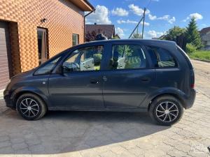 Pelēks Opel Meriva 2006 Gargždai, ar dzinēja tilpumu 1.40 L un nobraukumu 198 tūkst. km par 1200 €, foto 3 vietnē AUTOMOTO.COM.LV