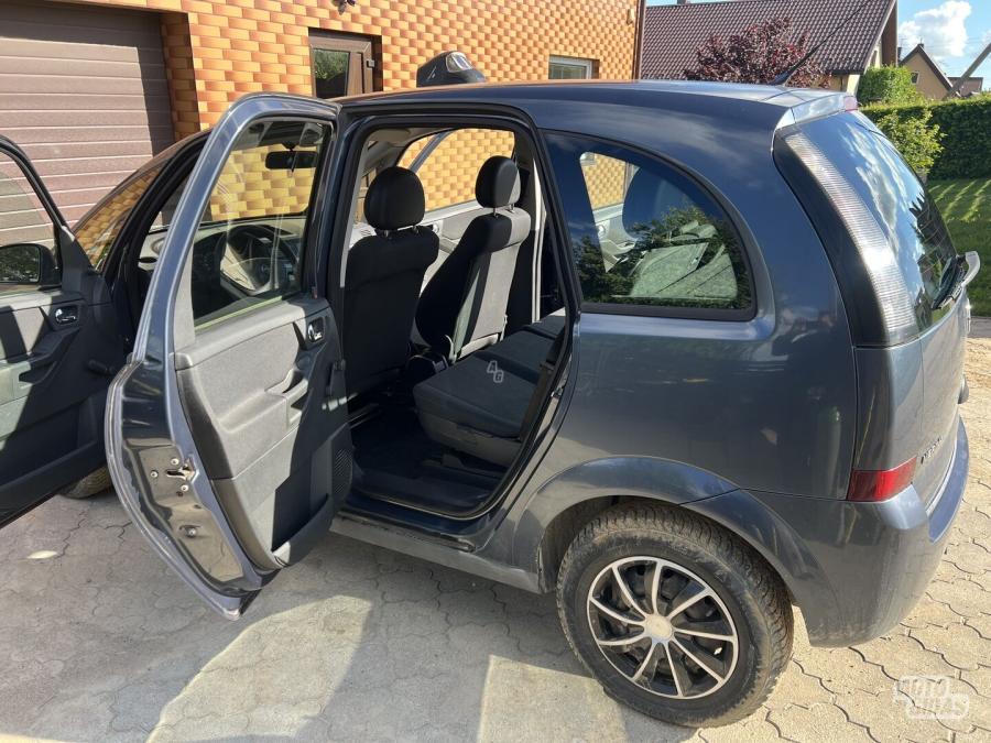 Pelēks Opel Meriva 2006 Gargždai, ar dzinēja tilpumu 1.40 L un nobraukumu 198 tūkst. km par 1200 €, foto 4 vietnē AUTOMOTO.COM.LV