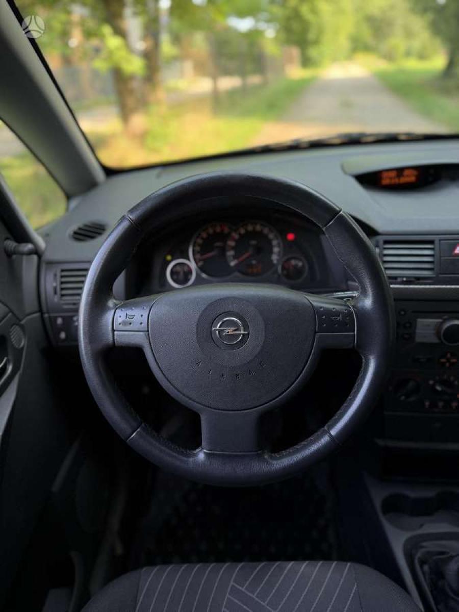 Pelēks Opel Meriva 2006 Viļņa, ar dzinēja tilpumu 1.36 L un nobraukumu 262 tūkst. km par 999 €, foto 14 vietnē AUTOMOTO.COM.LV