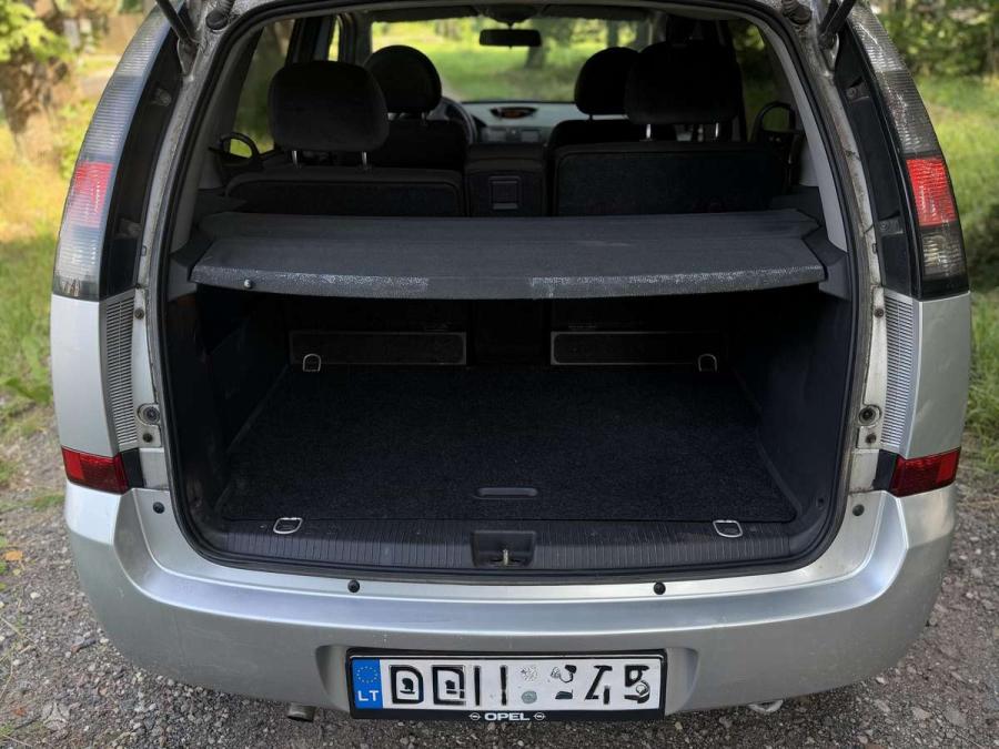 Pelēks Opel Meriva 2006 Viļņa, ar dzinēja tilpumu 1.36 L un nobraukumu 262 tūkst. km par 999 €, foto 22 vietnē AUTOMOTO.COM.LV