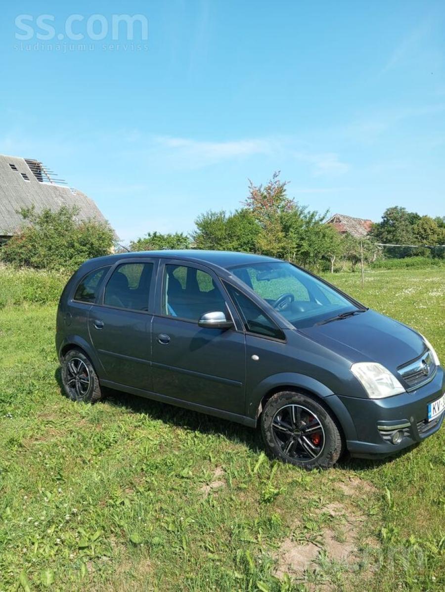 Pelēks Opel Meriva 2006 Tukums, ar dzinēja tilpumu 1.70 L un nobraukumu 339 tūkst. km par 1050 €, foto 3 vietnē AUTOMOTO.COM.LV