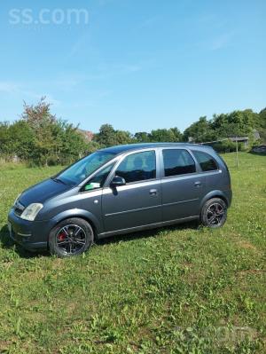 Pelēks Opel Meriva 2006 Tukums, ar dzinēja tilpumu 1.70 L un nobraukumu 339 tūkst. km par 1050 €, foto 5 vietnē AUTOMOTO.COM.LV