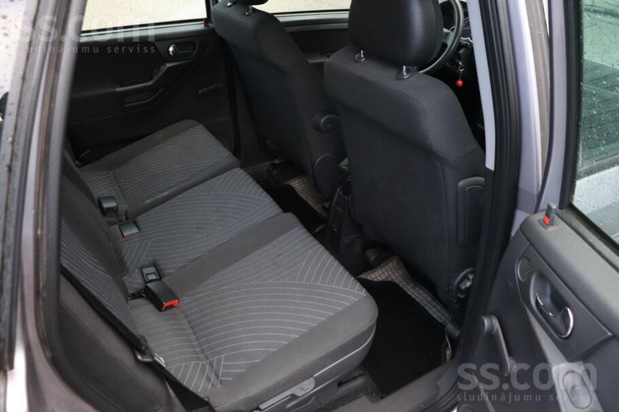 Pelēks Opel Meriva 2006 Valmiera, ar dzinēja tilpumu 1.40 L un nobraukumu 190 tūkst. km par 1800 €, foto 8 vietnē AUTOMOTO.COM.LV