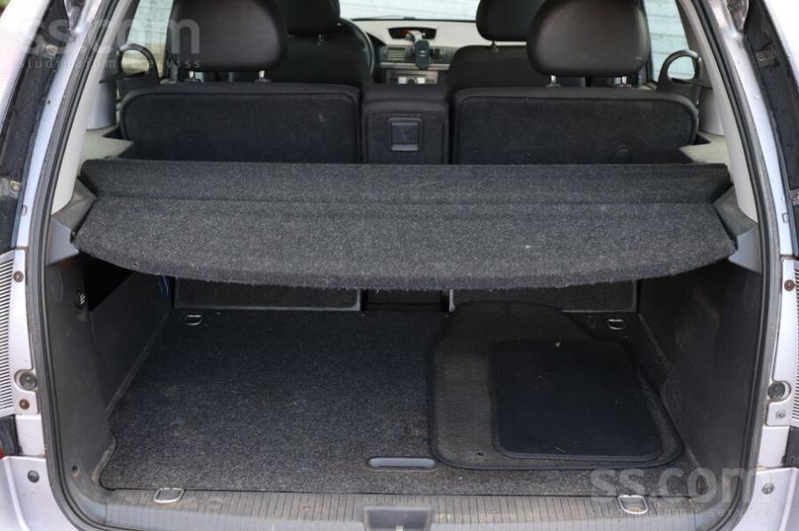 Pelēks Opel Meriva 2006 Valmiera, ar dzinēja tilpumu 1.40 L un nobraukumu 190 tūkst. km par 1800 €, foto 9 vietnē AUTOMOTO.COM.LV