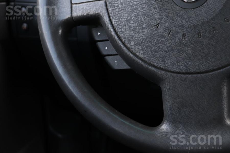 Pelēks Opel Meriva 2006 Valmiera, ar dzinēja tilpumu 1.40 L un nobraukumu 190 tūkst. km par 1800 €, foto 17 vietnē AUTOMOTO.COM.LV