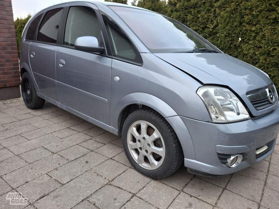 Grey Opel Meriva 2007 in Mazeikiai, with an engine capacity of 1.70 L and mileage of 296 thousand km for 500 €, photo 5 on AUTOMOTO.COM.LV