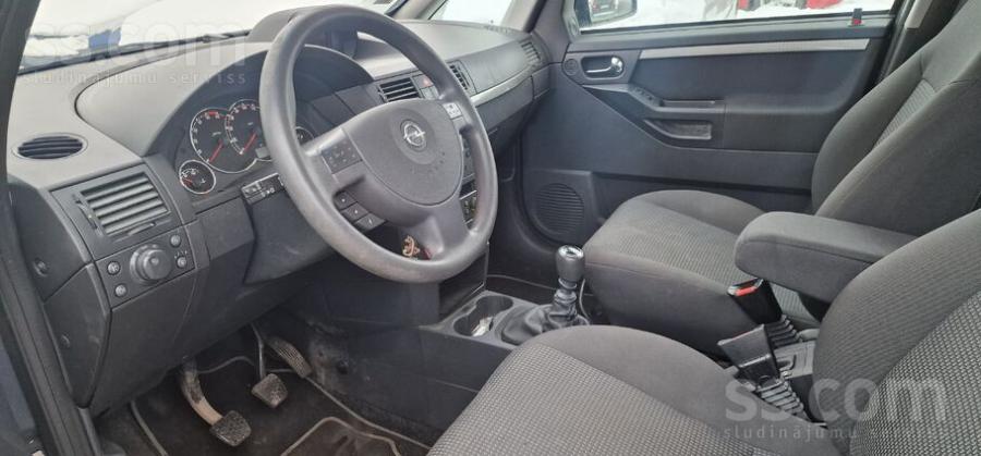 Pelēks Opel Meriva 2007 Valmiera, ar dzinēja tilpumu 1.70 L un nobraukumu 297 tūkst. km par 1400 €, foto 9 vietnē AUTOMOTO.COM.LV