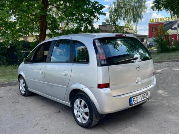 Pelēks Opel Meriva 2007 Rīga, ar dzinēja tilpumu 1.70 L un nobraukumu 0 tūkst. km par 1950 €, foto 4 vietnē AUTOMOTO.COM.LV