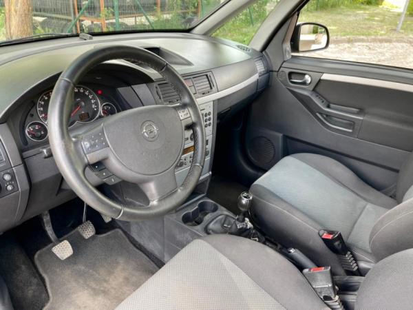 Pelēks Opel Meriva 2007 Rīga, ar dzinēja tilpumu 1.70 L un nobraukumu 0 tūkst. km par 1950 €, foto 7 vietnē AUTOMOTO.COM.LV