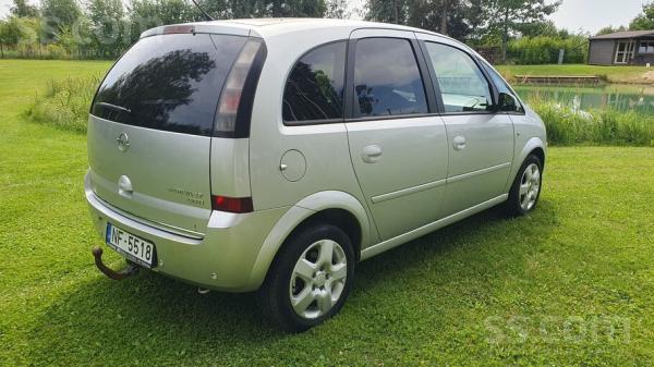 Grey Opel Meriva 2007 in Dobele, with an engine capacity of 1.70 L and mileage of 289 thousand km for 1000 €, photo 3 on AUTOMOTO.COM.LV