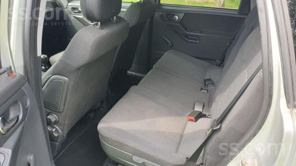 Grey Opel Meriva 2007 in Dobele, with an engine capacity of 1.70 L and mileage of 289 thousand km for 1000 €, photo 5 on AUTOMOTO.COM.LV