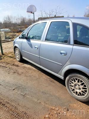 Pelēks Opel Meriva 2008 Krāslava, ar dzinēja tilpumu 1.60 L un nobraukumu 201 tūkst. km par 1800 €, foto  vietnē AUTOMOTO.COM.LV