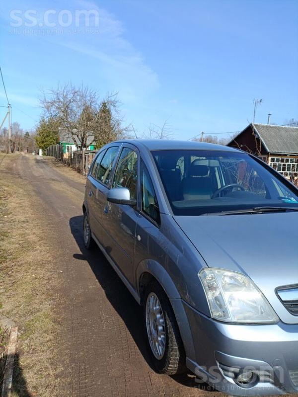 Pelēks Opel Meriva 2008 Krāslava, ar dzinēja tilpumu 1.60 L un nobraukumu 201 tūkst. km par 1800 €, foto 5 vietnē AUTOMOTO.COM.LV